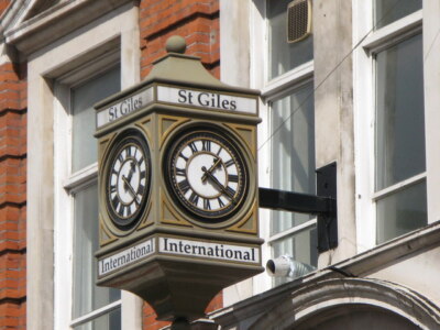 Photo 6x4 Clock on 154 Southampton Row, WC1 London The location of this ...