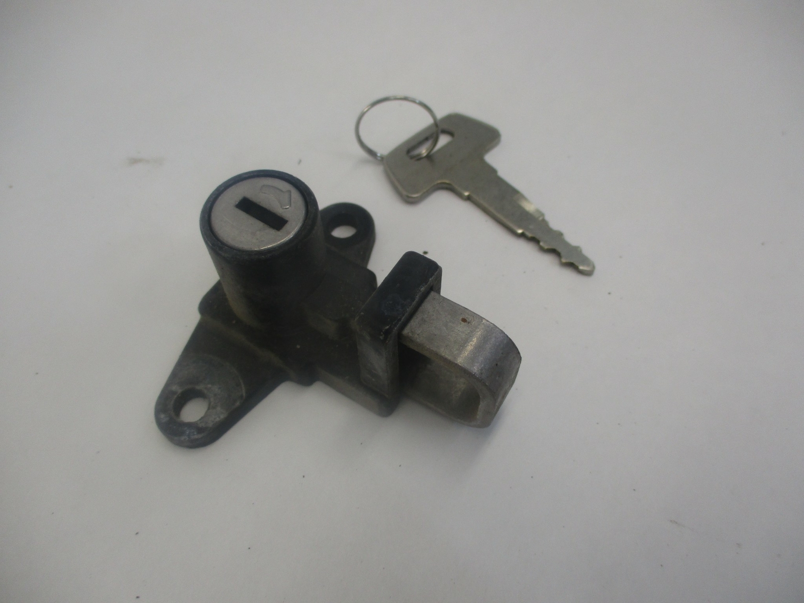 1984 HONDA VT700 VT700C SHADOW IGNITION SWITCH AND GAS CAP 35010-ME9 ...