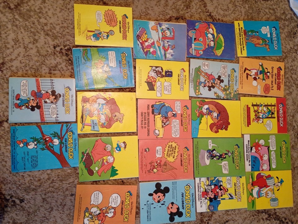 VINTAGE WALT DISNEY DONALD DUCK FUN LIBARY COMICS 21 IN TOTAL | eBay ...