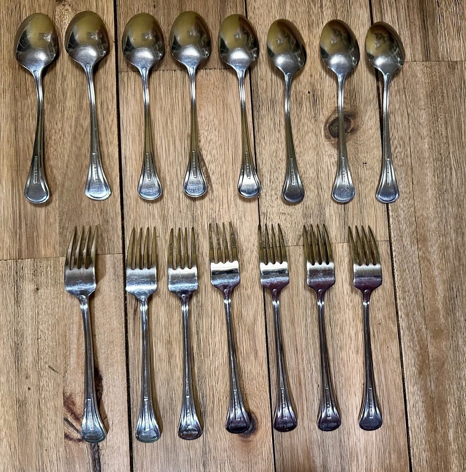 Retroneu Mira Stainless Flatware Set 36 Pc 18/8 Korea (glossy) – Large ...