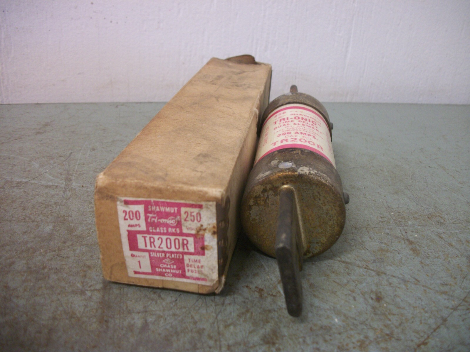 SHAWMUT TRI-ONIC FUSE TR200R 200AMP 250VOLT NIB | eBay