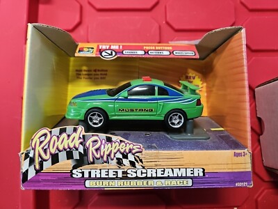 2003 Road Rippers Motorized Street Screamer Ford Mustang Green BD | eBay