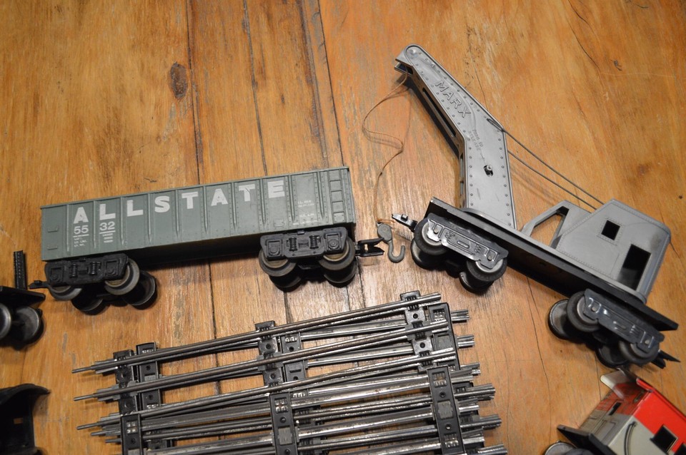 Vtg MARX Train Set,Sears Allstate,Tin Cars,Crane,Crossing Gate,Track ...