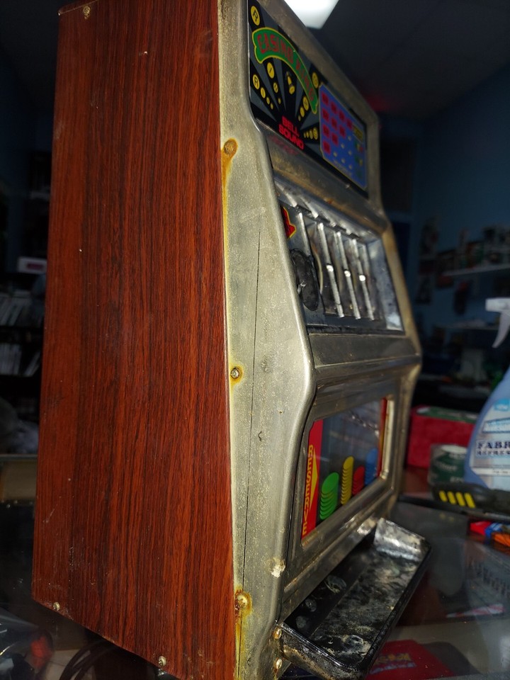 Vintage Waco Casino King Toy Slot Machine Bank. 1970s. Read DESCRIPTION ...