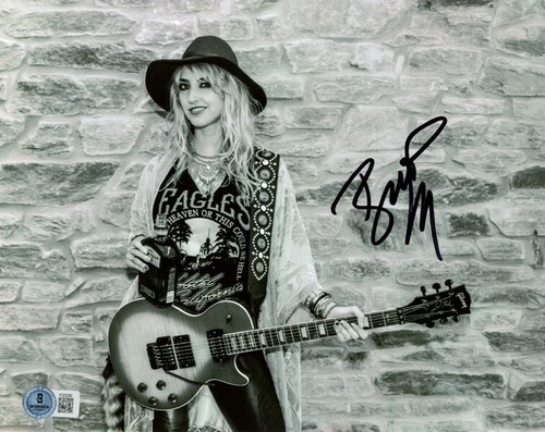 BRITT LIGHTNING SIGNED AUTOGRAPHED 8x10 PHOTO VIXEN LEAD GUITARIST ...