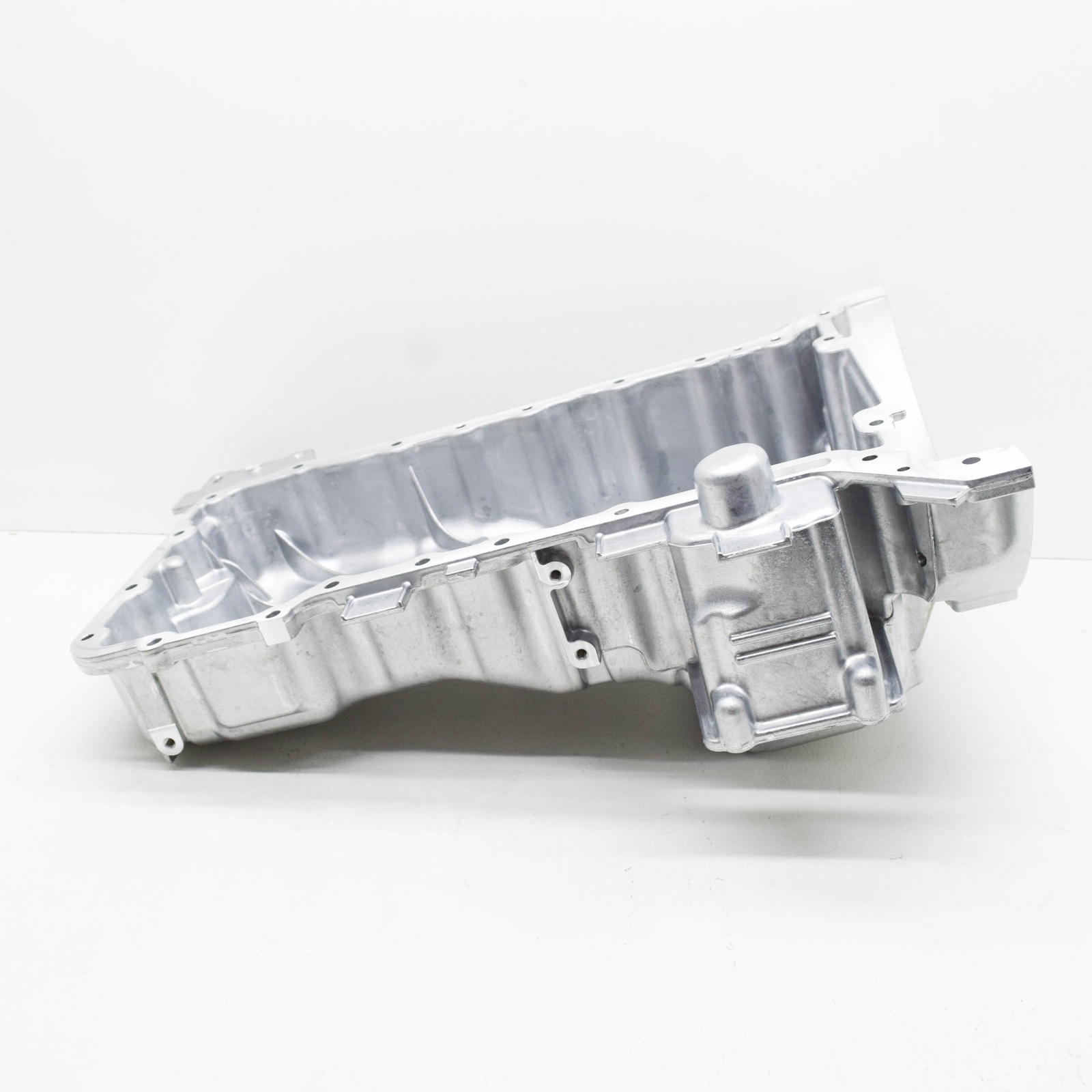 MERCEDES-BENZ CLS C257 Oil Pan A2640102700 GENUINE for sale online | eBay