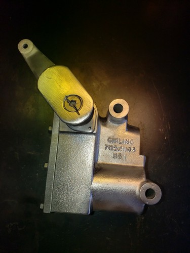 RR HEIGHT CONTROL VALVES "I REBUILD YOUR 2 VALVES, YOU SEND ME YOUR 2 ...
