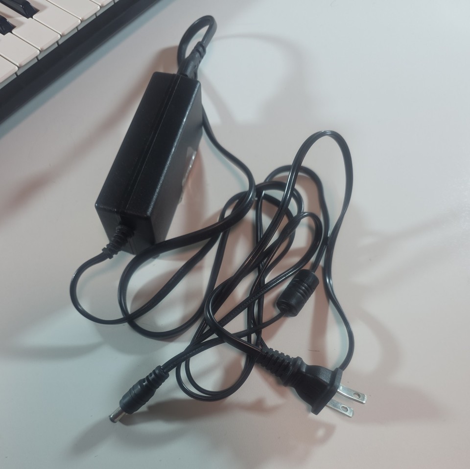 VINTAGE Yamaha PortaSound PSS-80 32 Mini-Key Keyboard Digital ...