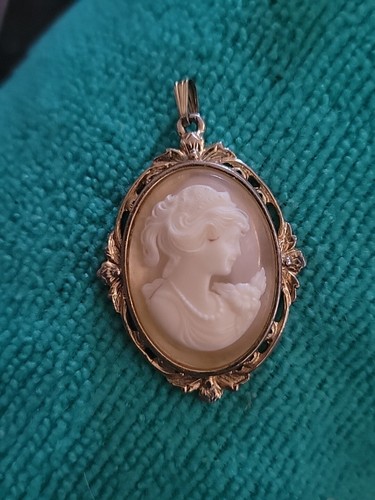 Vintage Signed Whiting & Davis woman Gold Tone Cameo Brooch Pin | eBay
