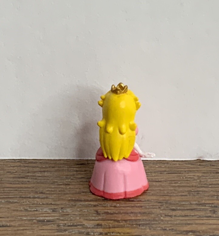 Nintendo Super Mario Bros World of Nintendo Micro Land Figure Princess ...