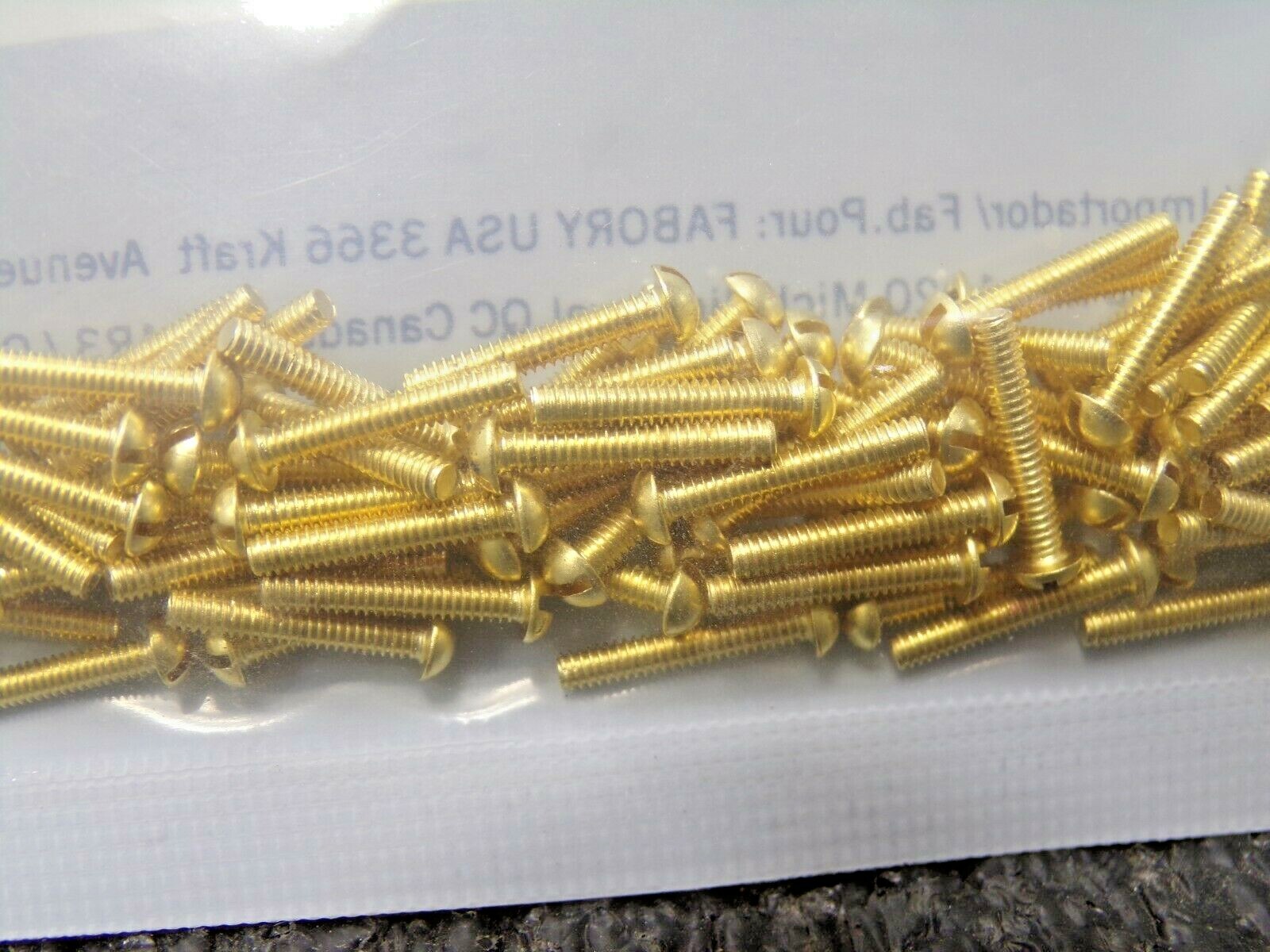 FABORY #2-56 Machine Screw, Round, Slotted, Brass, Plain, 1/2" Length ...