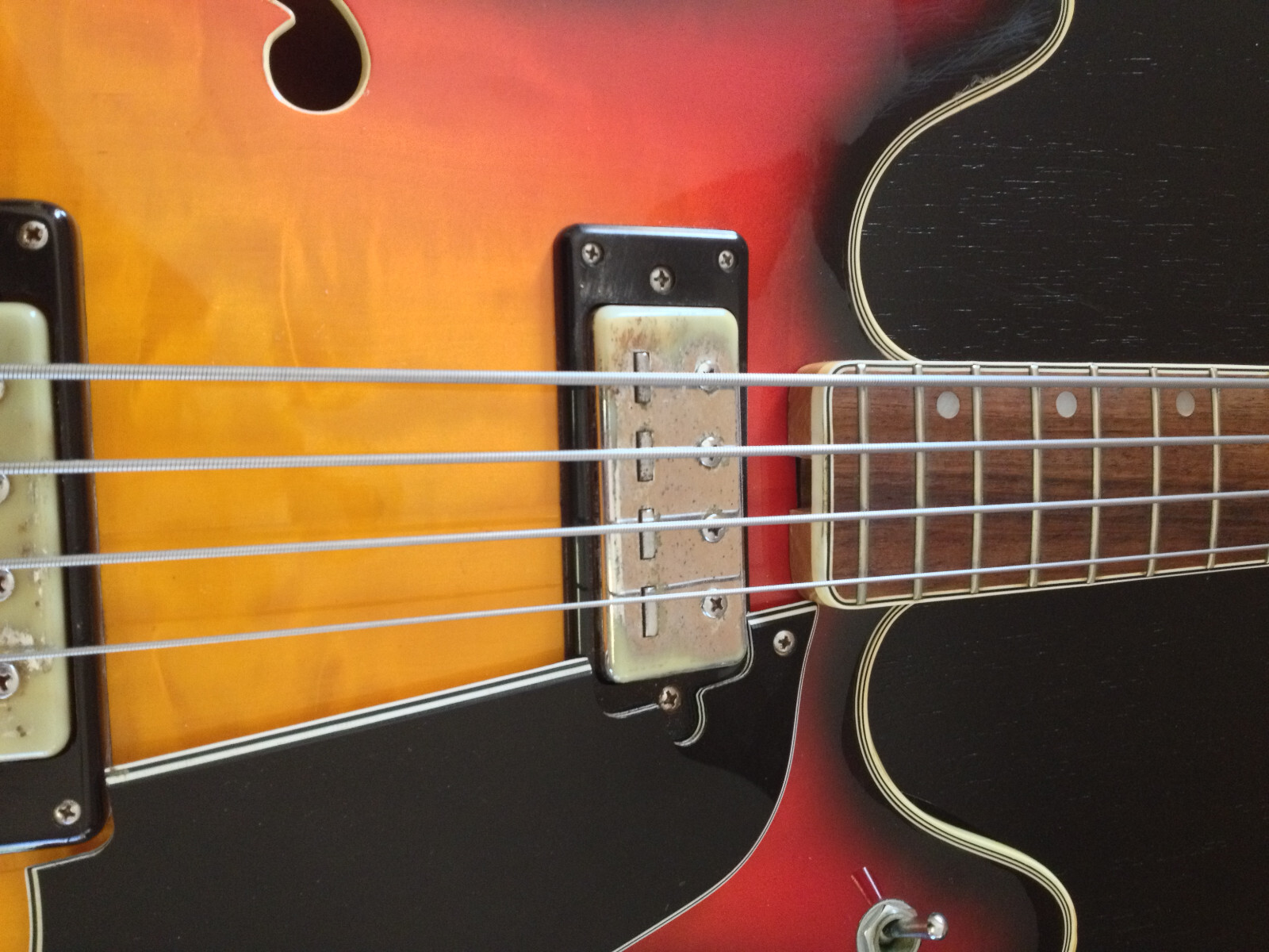 Univox Coiley Hollow Body Bass | eBay