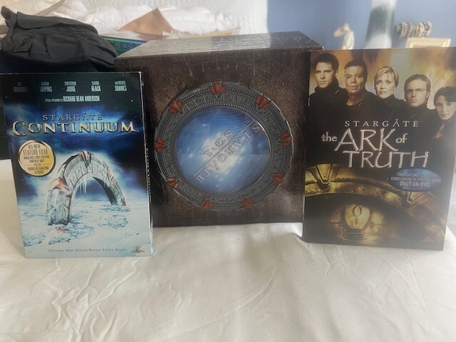 Stargate SG-1 Complete Series DVD Box Set PLUS Movies Ark of Truth and Continuum | eBay