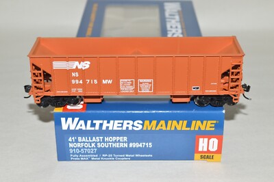HO scale Walthers Norfolk Southern Ry 41' ballast hopper car train ...