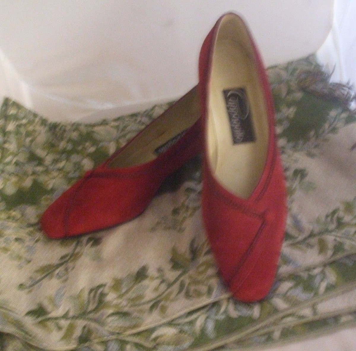 Cappagallo Made in Spain Size 9.5 Rasberry Color Suede Leather Women's ...