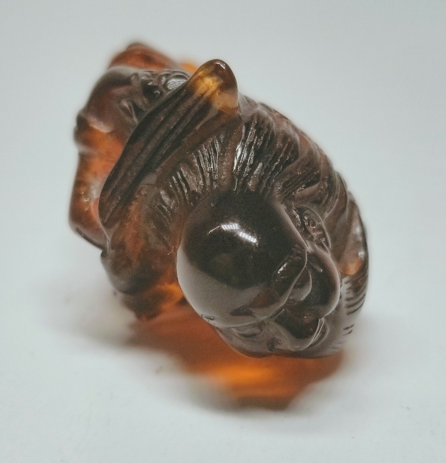 18th/19th Century Japanese Hand-Carved Amber Netsuke Ancestor Elder ...