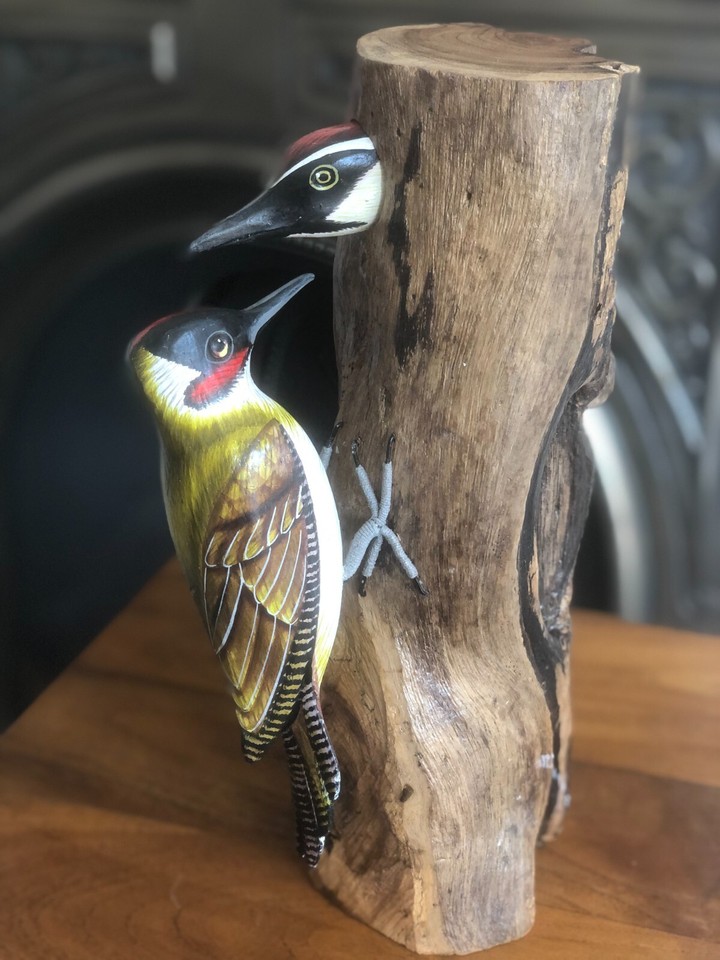 WOODEN WOODPECKER CARVED WOOD PECKER BIRD LOG 30CM | eBay