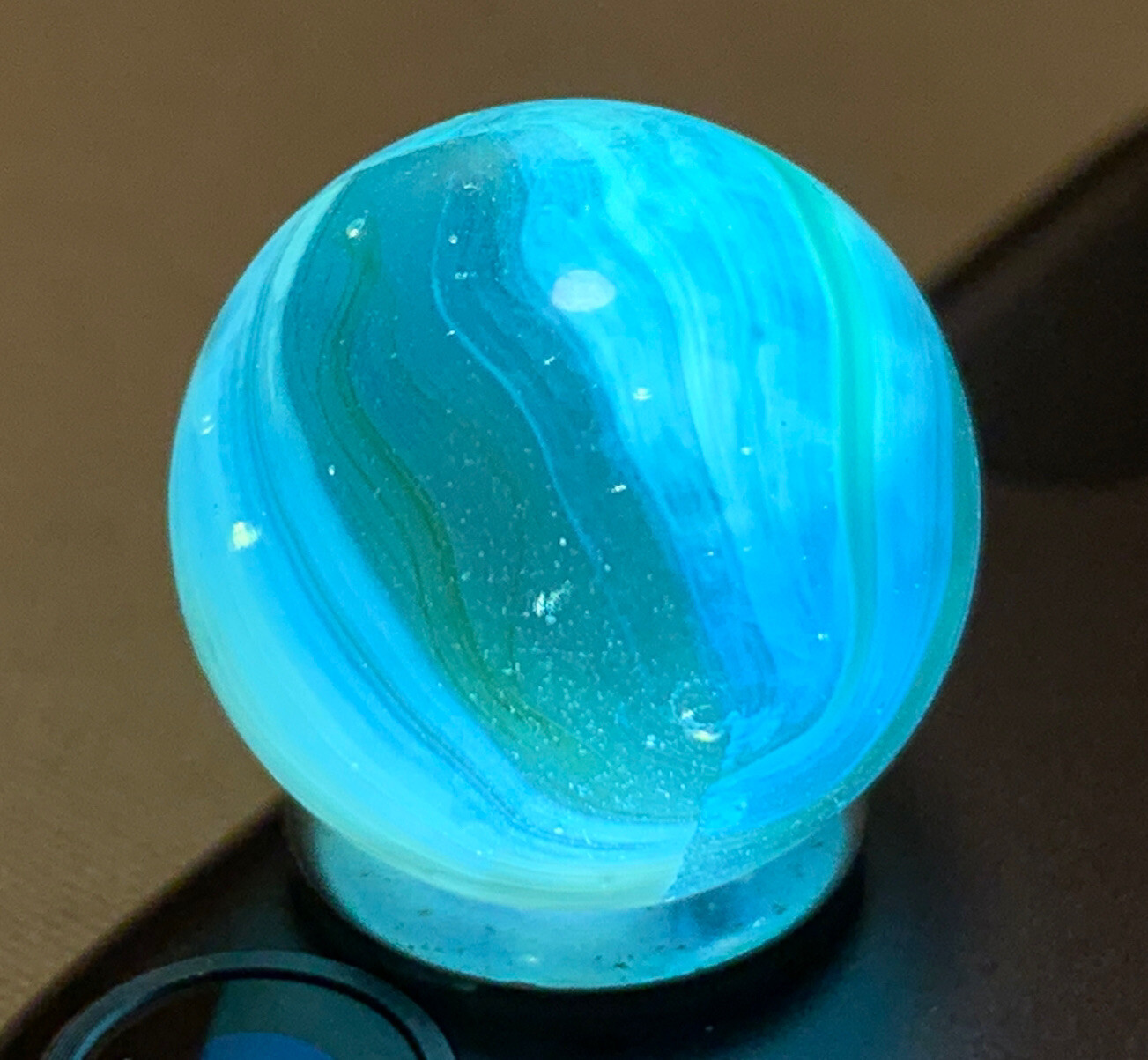 2 Vtg Vitro Agate Tri Lite Conqueror Turquoise White Brown Strip ...