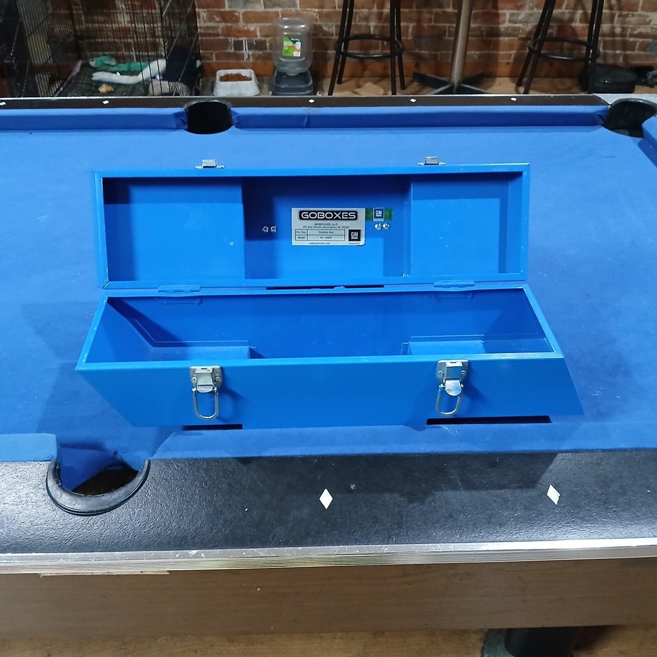 Vintage Chevrolet Bowtie Goboxes Metal Toolbox | eBay