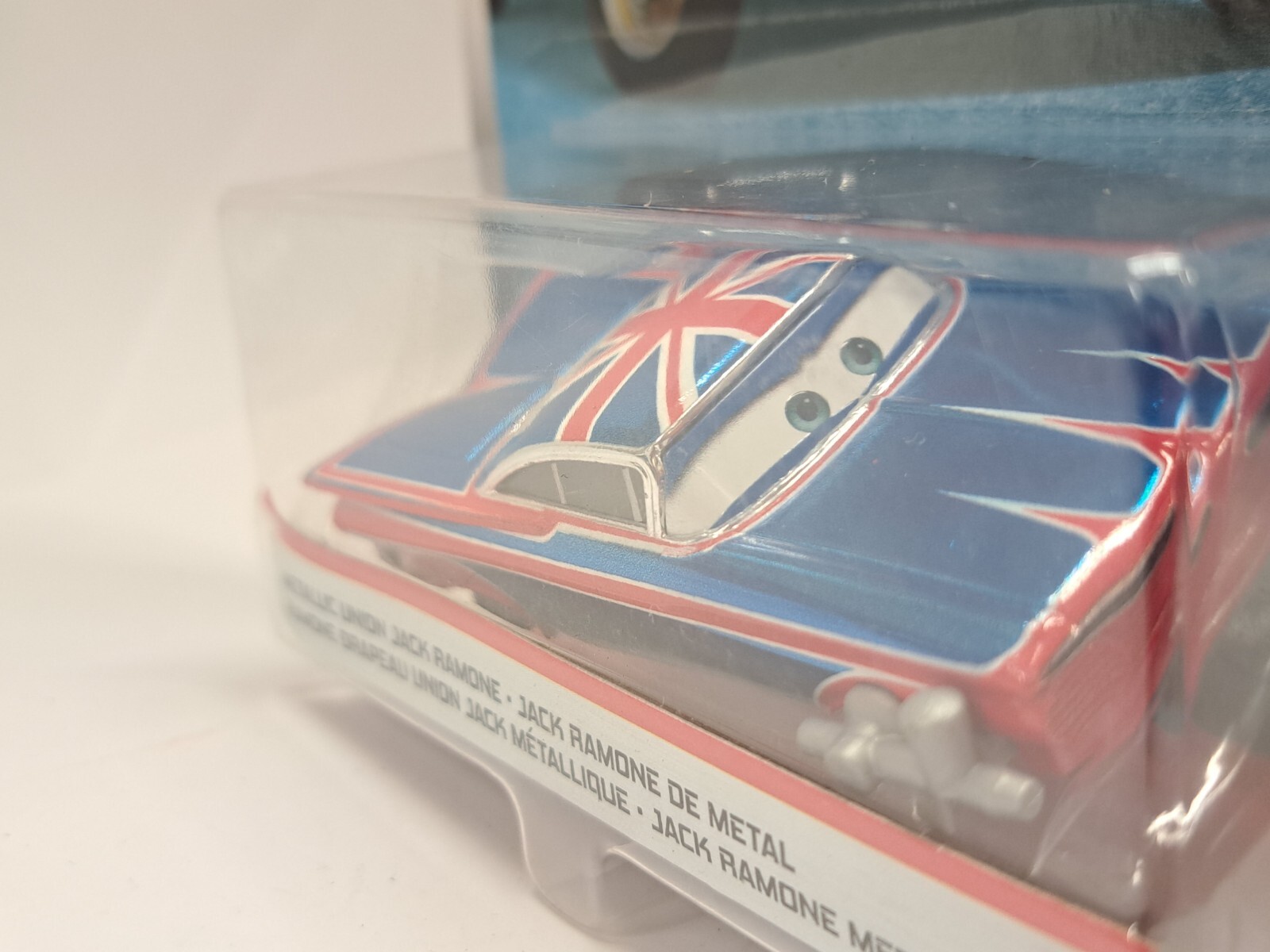 DISNEY PIXAR CARS SCAVENGER HUNT METALLIC UNION JACK RAMONE Combine ...