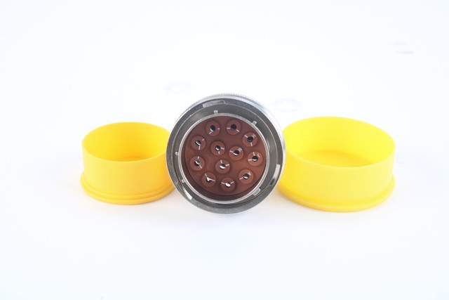 Deutsch / Te CONNECTIVITY Ms3476l22-12p Amphenol Connector Circular Mil ...