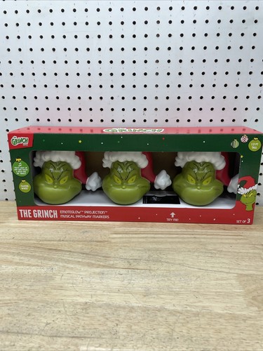 New The Grinch Animated Singing Light Up 1.3’ Yard Stakes Pathway ...