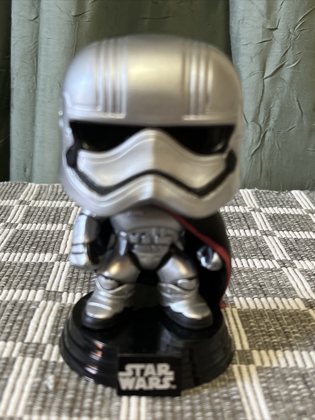 Funko POP! Star Wars - Captain Phasma #65 - Loose Figure Bobble-Head ...