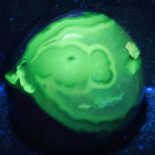 Natural Rare Volcanic Agate Crystal Sphere Healing 4880G (UV Reactive ...