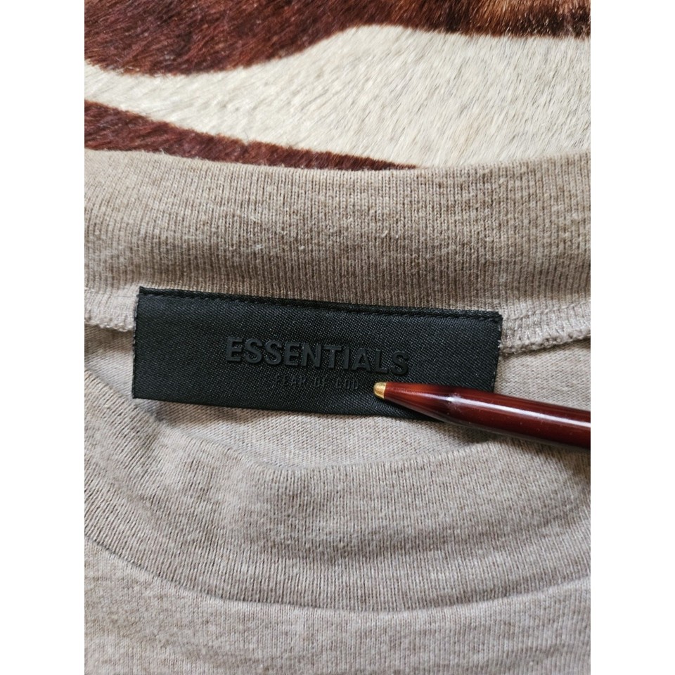Essentials Fear Of God Men's FW'23 S/S Tonal Logo Tee NC3 Core Heather ...