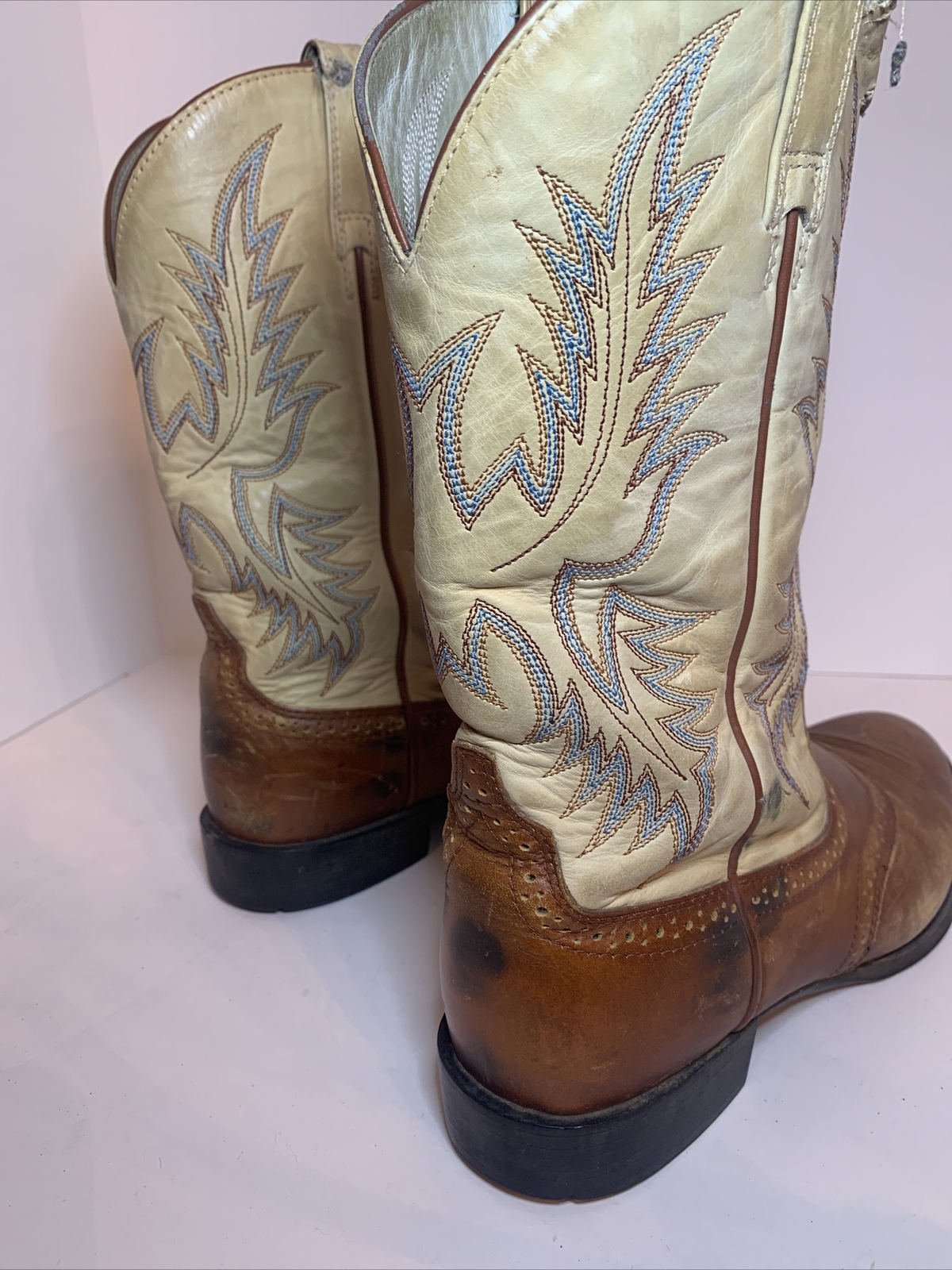 Ariat ATS Mens Preowned Boots Style 29402 Brown Beige Blue Block Heel ...