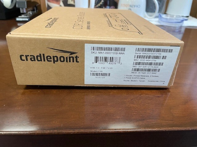 Cradlepoint IBR900-1200M-B wireless router - WWAN - Wi-Fi 5 - desktop ...