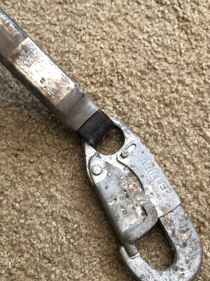 Miller TurboLite Personal Fall Limiter MFL-1-Z7/6FT Retractable Webbing ...