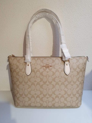 Coach Gallery Tote In Signature Canvas - Light Khaki/Chalk CH504 | eBay.de