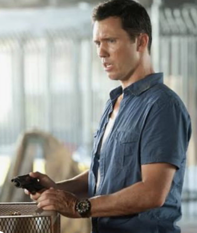 Chase-Durer Special Forces 1000XL UDT. Burn Notice Michael Westen-SS ...