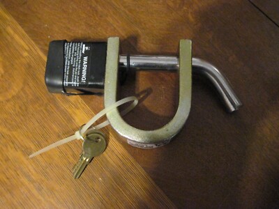 New Husky Towing Products 5th Wheel Lock w/2 Keys & Lock Dust Cover ...