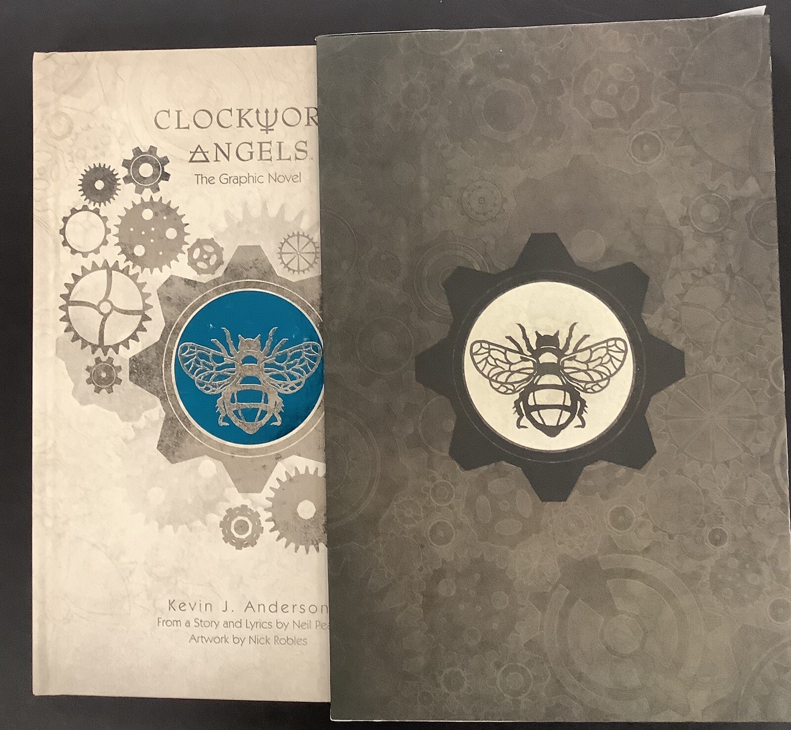 Neil Peart Signed Book Clockwork Angels Hardcover LE 330/500 Autograph ...