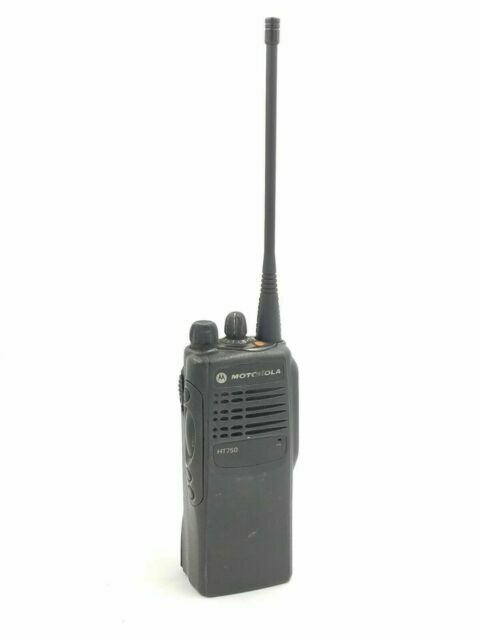 Motorola HT750 450-527MHz 16-Channel Two-Way Radio with Charger for ...