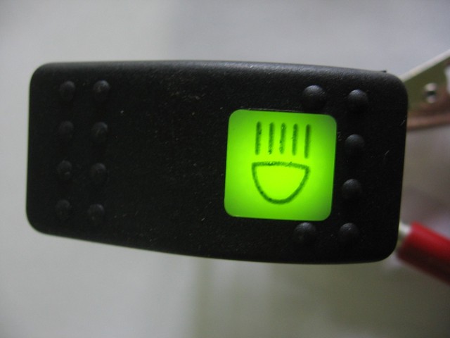 Carling V1D2 Panel Mount Snap-in Illuminated Light Rocker Switch 20 Amp ...