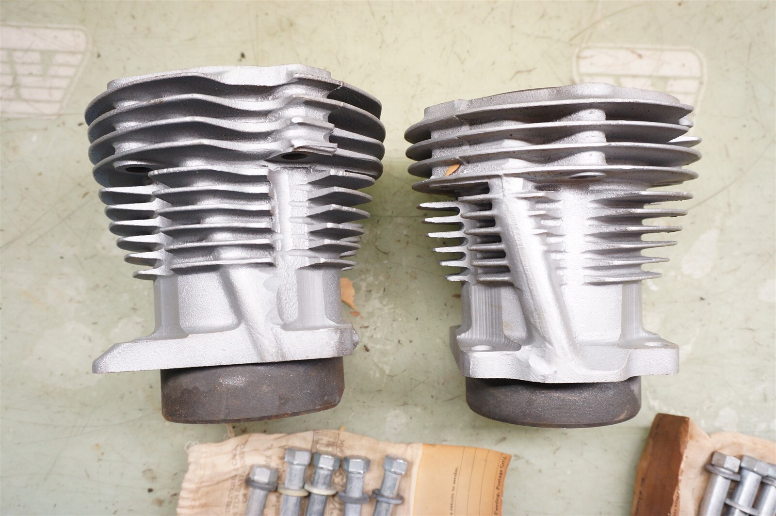 Harley Panhead Nos Cylinders EL New In Box Front Rear WOW *TZ23 | eBay