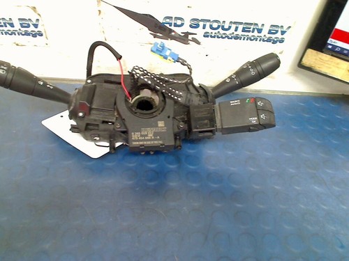 DEVIO LUCI Opel Vivaro Van 1.6 CDTI 90 (R9M-408(R9M-A4)) 2015 ...