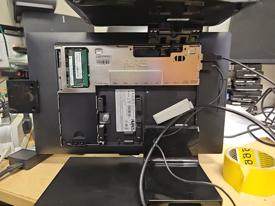 Aures Yuno-B-Base156-Black-50KH Touchscreen POS TILL,16GB, NO HDD/NO ...