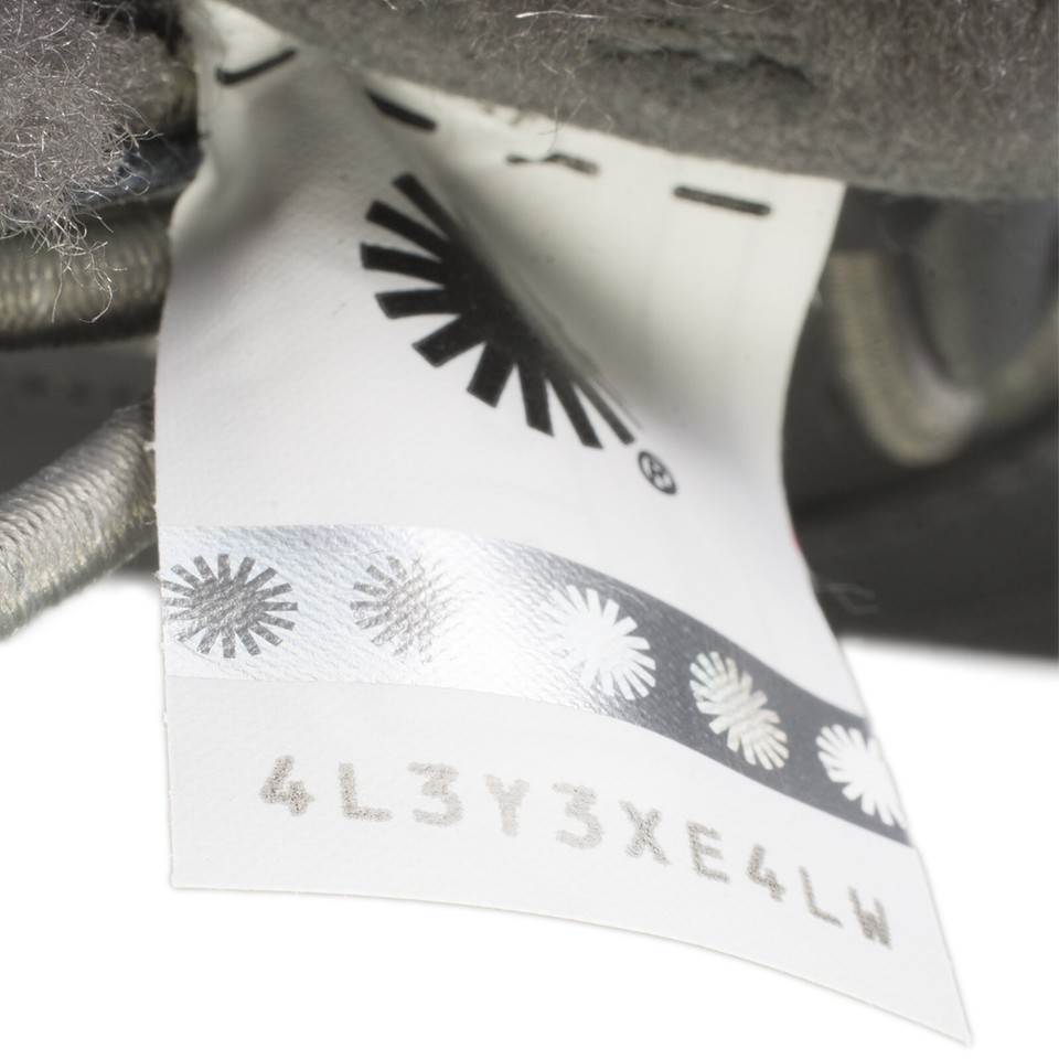 UGG BUTTE II CWR METAL UGG PRINT LEATHER WATERPROOF YOUTH BOOTS SIZE US ...