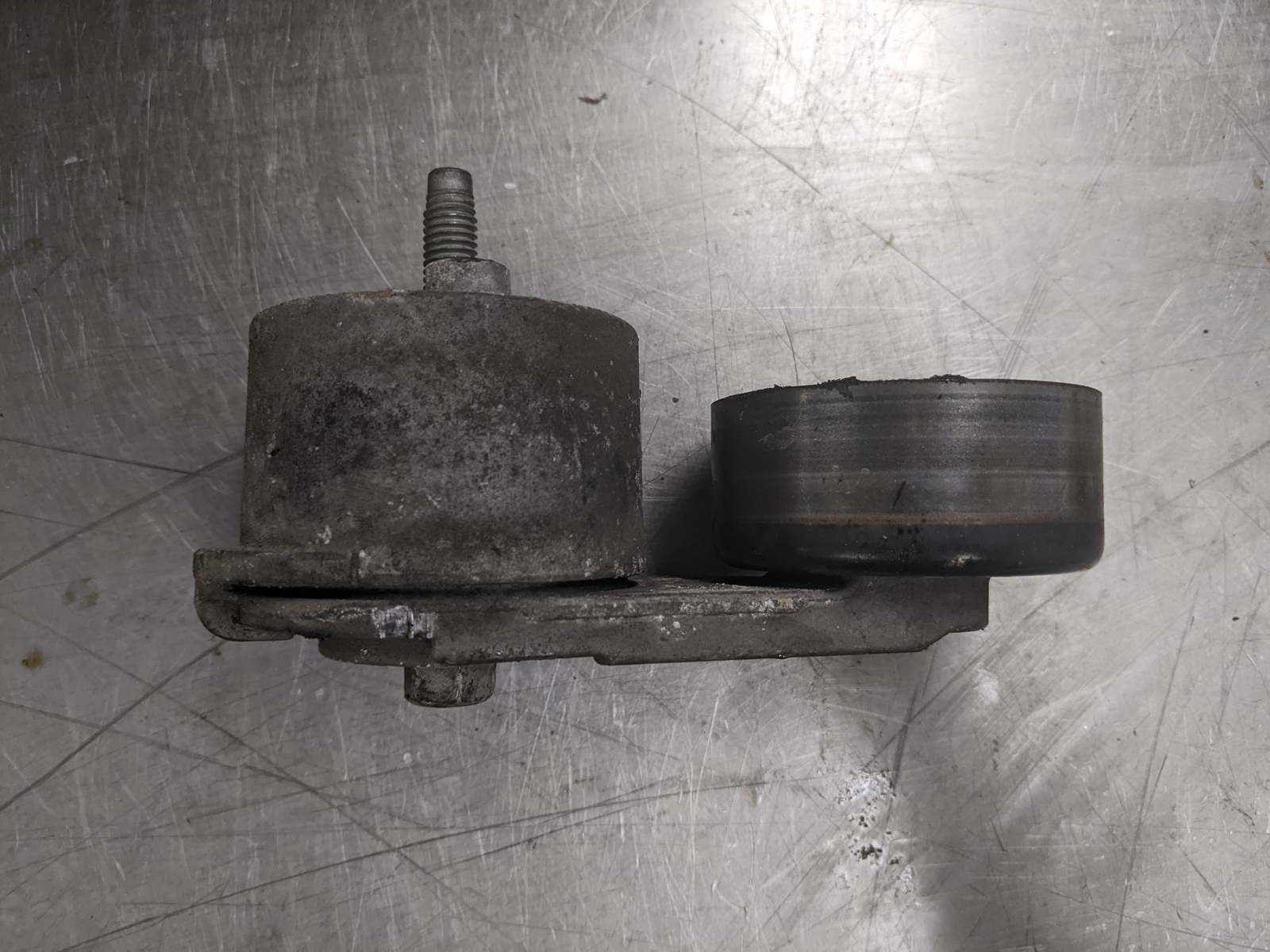 Serpentine Belt Tensioner From 2015 GMC Yukon 5.3 12626059 | eBay