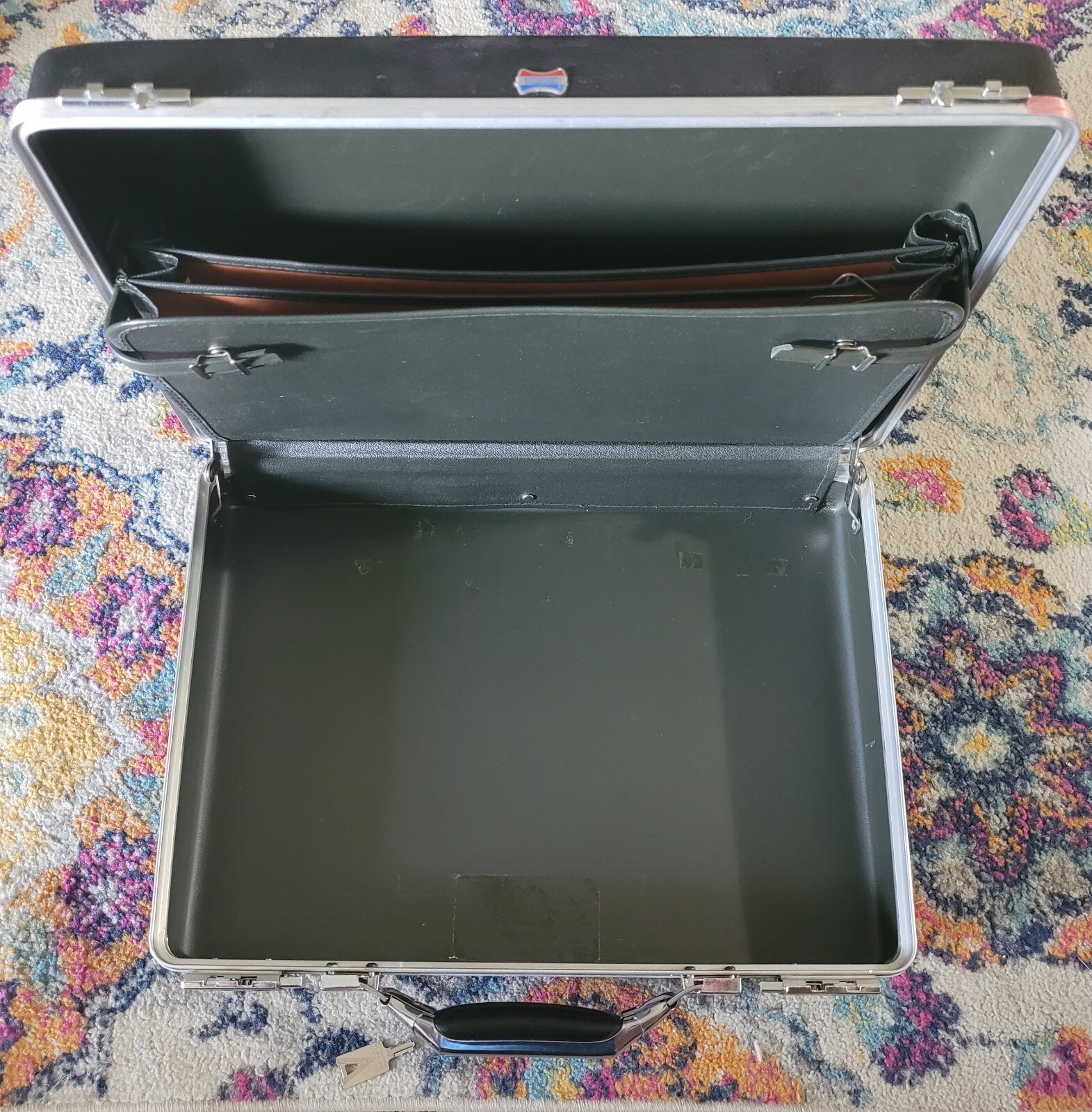 Hardshell Vintage AMERICAN TOURISTER Briefcase w/ KEY 18"x13x5 | eBay