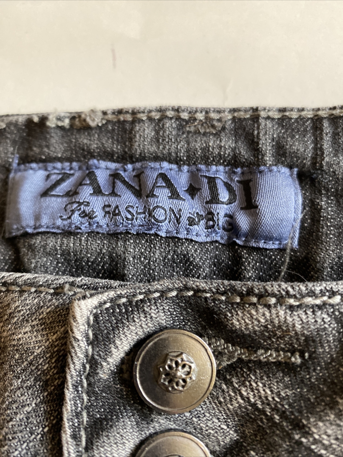 Zana Di Bootcut Jeans. Women’s 4. Black Stone Wash. S… - Gem