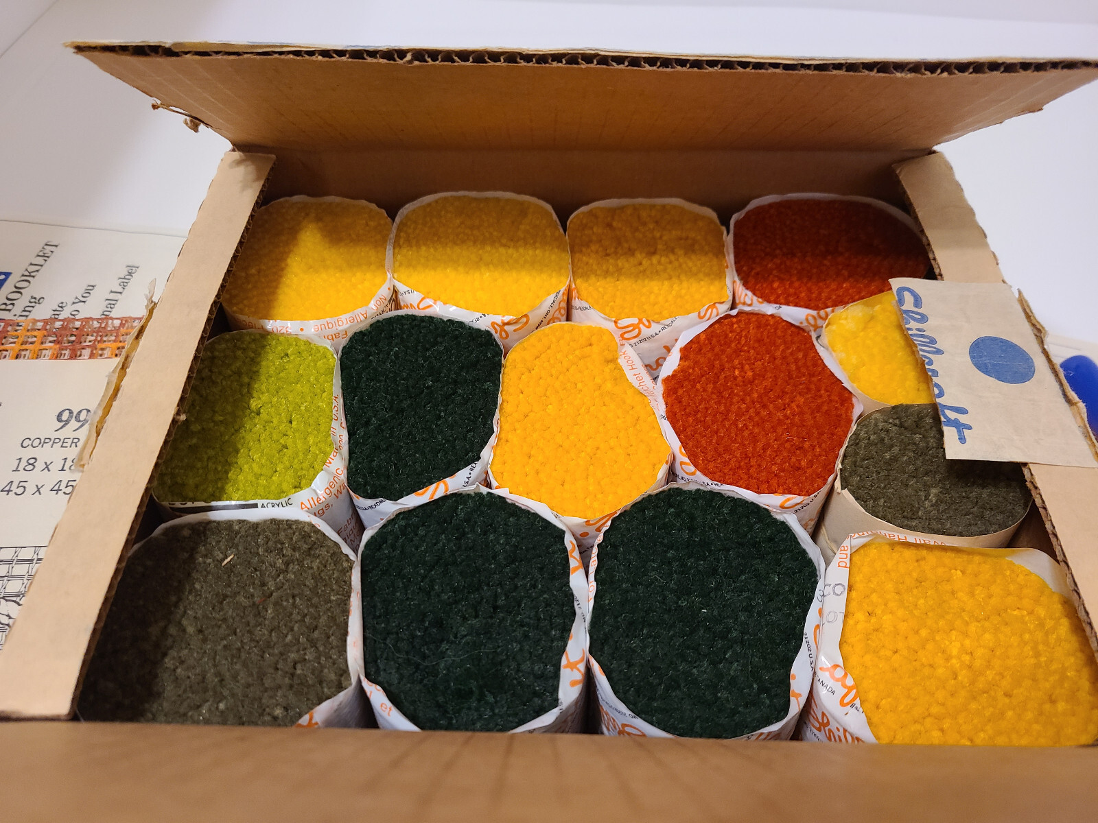 Shillcraft Latch Hook Rug Kit Vintage New In Box COPPER ROSE 994 18" x ...