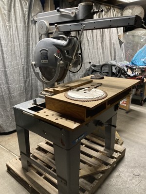 Woodworking - Delta Radial Arm Saw