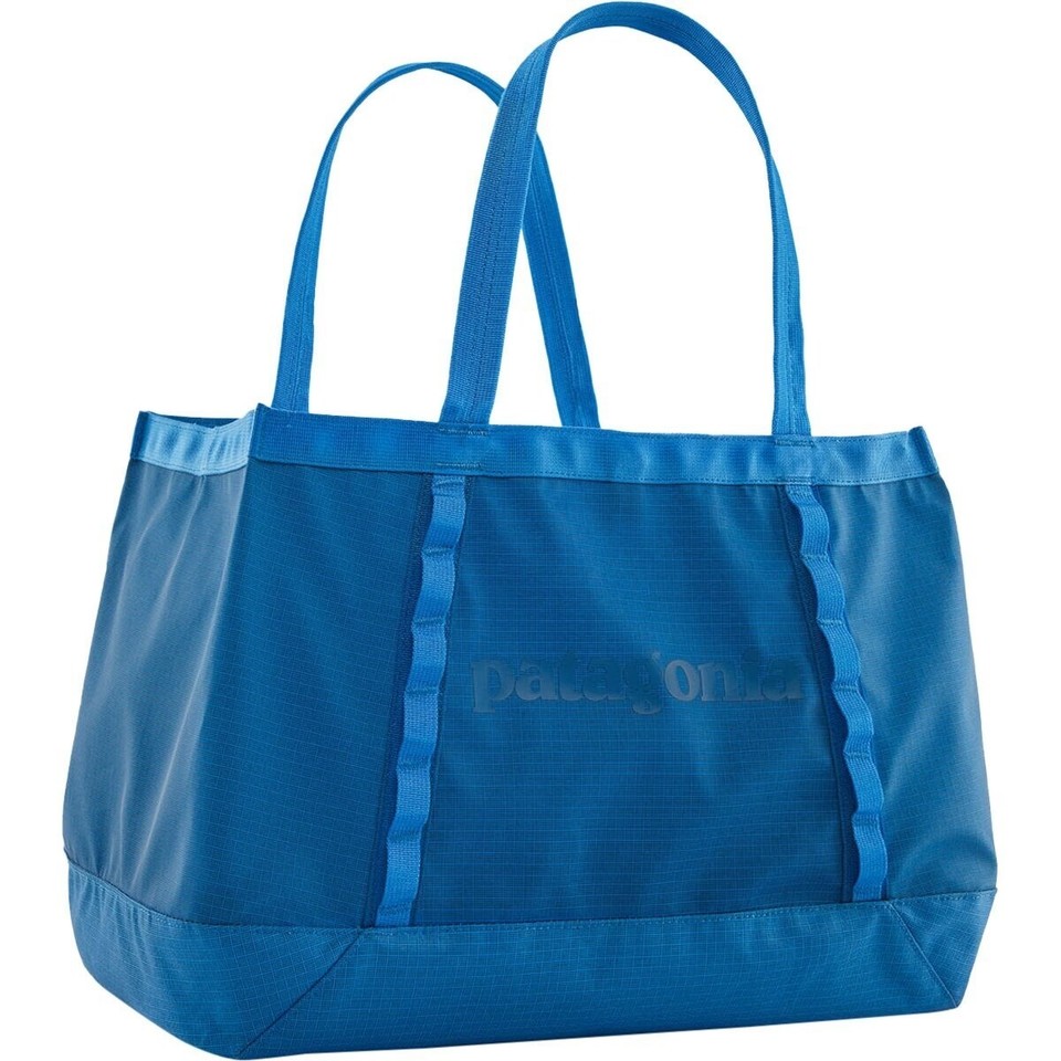 HOT SALE 50% ! Patagonia Black Hole 25L Tote Vessel Blue Color + 100% ...