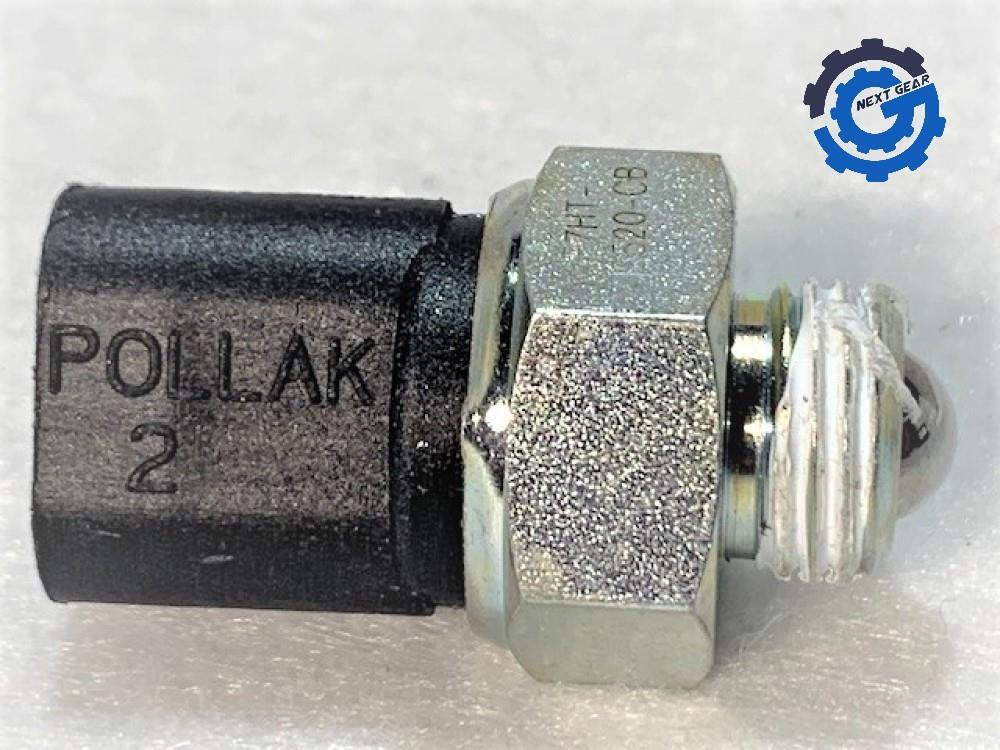 F7HZ-15520-CB for Ford Truck 2000-03 F-650 F-750 Reverse Lamp Assembly ...