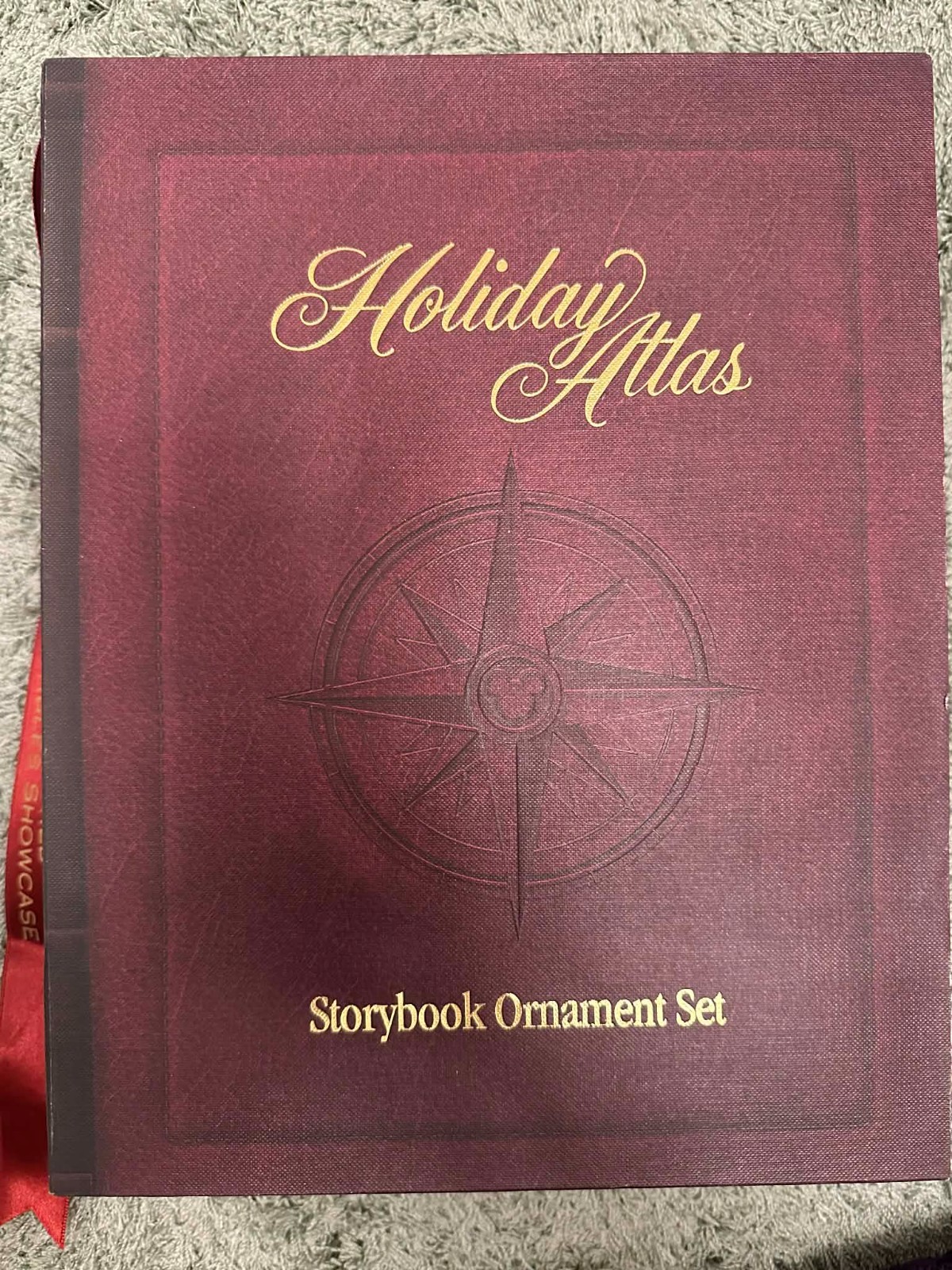 Disney World Holiday Atlas Storybook Ornament Set w/ certificate of ...